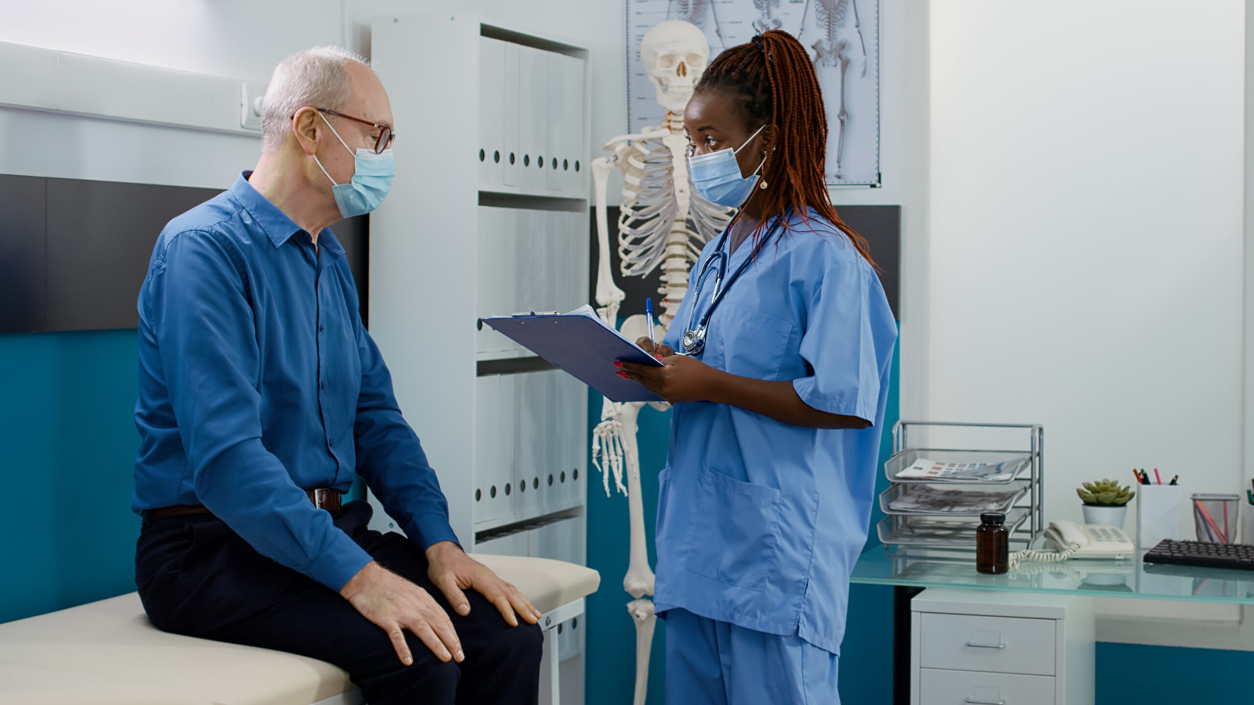 How to Become a Patient Care Technician: A Step-by-Step Guide - MedCertify